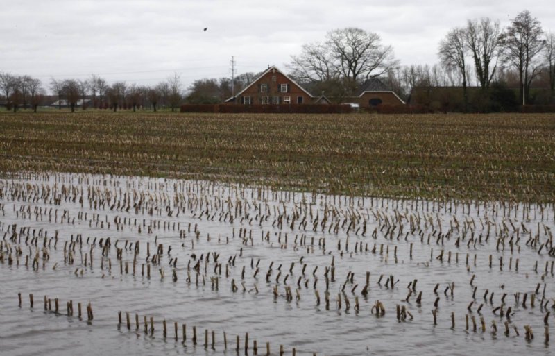 Friesland zet zeven wateropvanggebieden in om hoogwater - Nieuwe Oogst