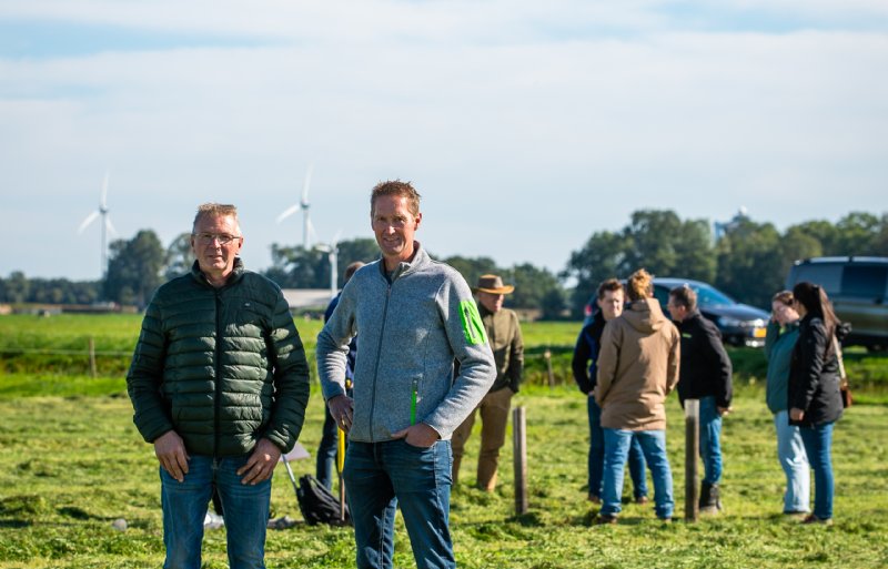 Melkveehouders testen met terugdringen broeikasgassen uit veen - Nieuwe ...