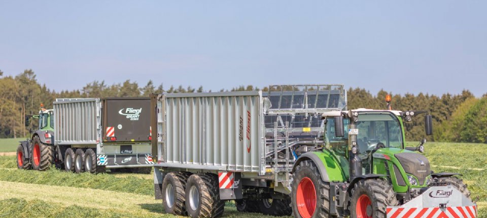 Schonere weg met Push-Off Trailer van Fliegl - Nieuwe Oogst