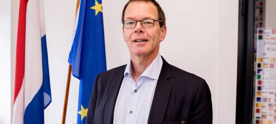 Klaas Johan Osinga: 'Britten slaan richting brexit zoveel mogelijk in ...