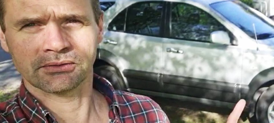 Oekraïne-vlogger Kees Huizinga: 'Auto voor het leger gekocht' - Nieuwe ...