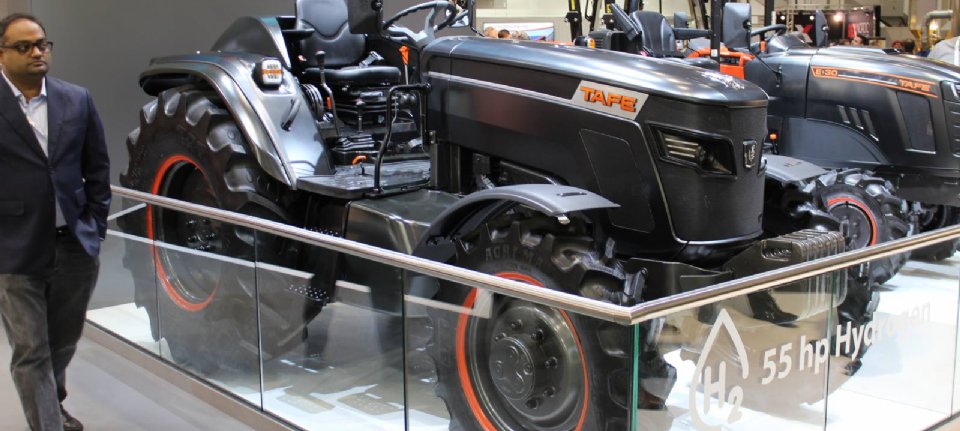 Heus Tractors importeert Indiase Tafe-trekkers - Nieuwe Oogst
