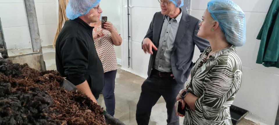 Politici tonen begrip voor afzetproblemen champost - Nieuwe Oogst