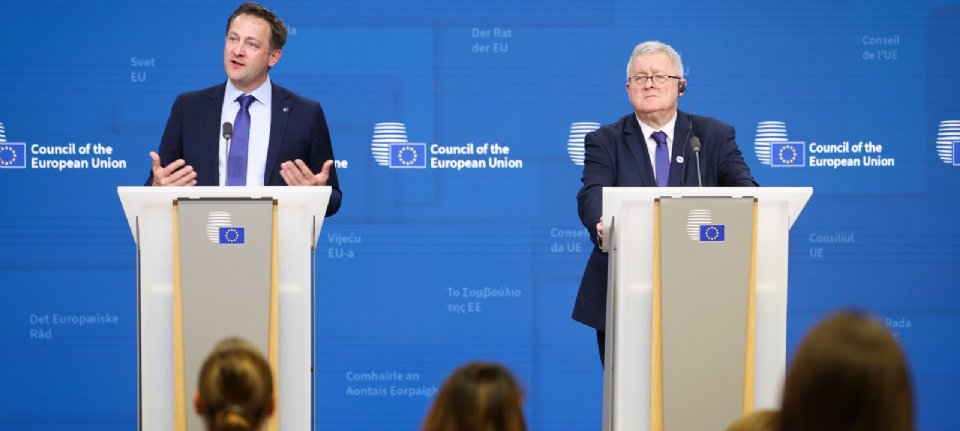 Polen zet lastenverlichting op agenda, Hansen wil gelijke residunormen ...