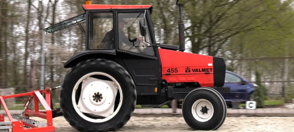 POAH! Valmet 455 - Nieuwe Oogst