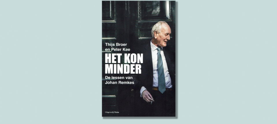 Recensie: zelfs achter een rookpauze zit bij Johan Remkes een strategie ...